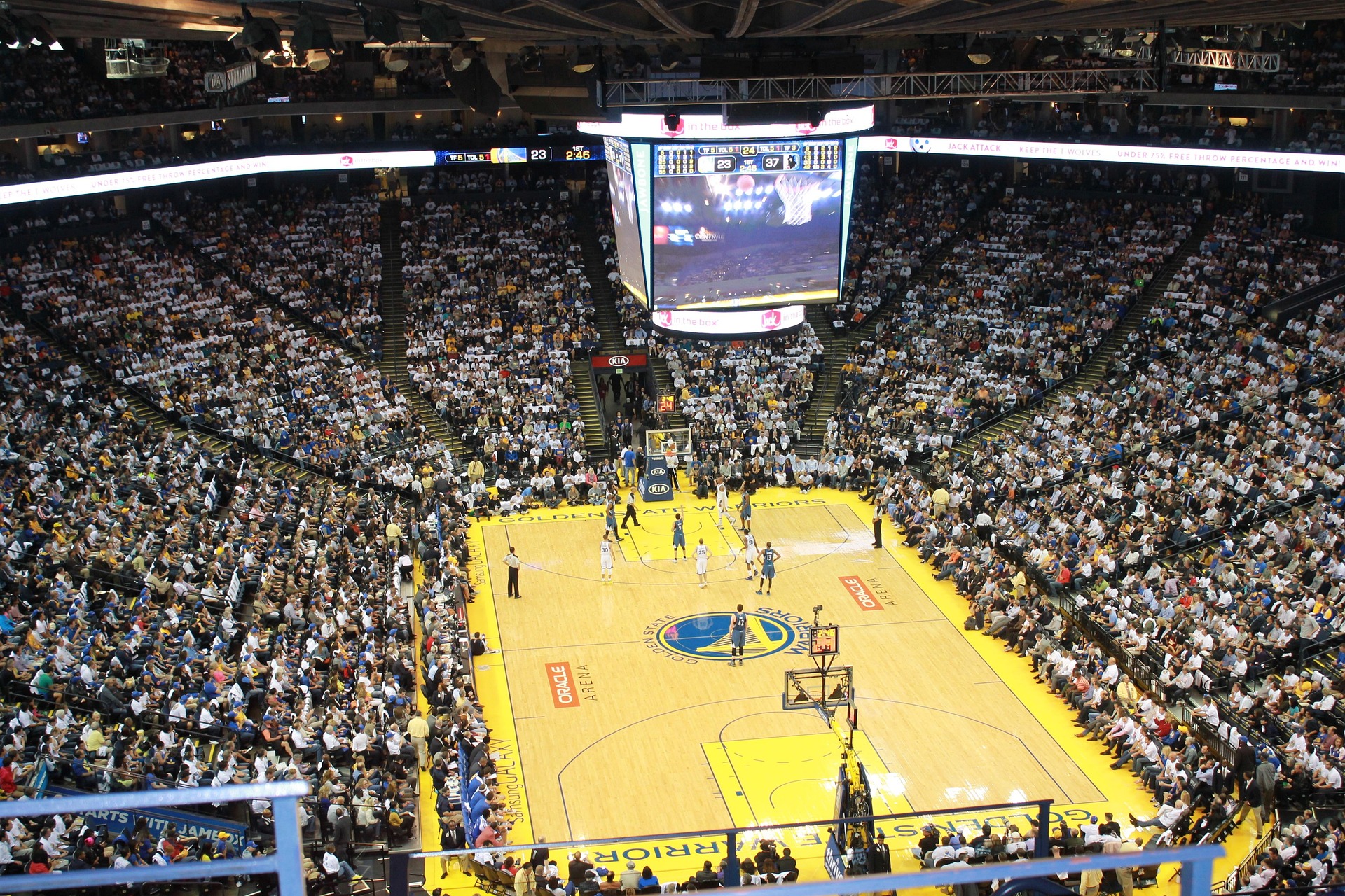 Basketball Half Court Dimensions: A Guide to the Court Layout and ...